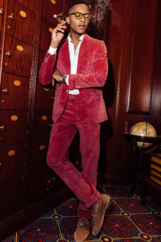 Benson Red Velvet Notched Lapel Two Pieces Men Suits