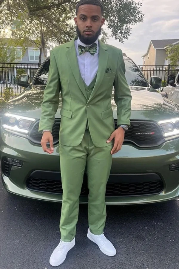 Nicholas Chic Green Three Pieces Notched Lapel Cool Prom Suits