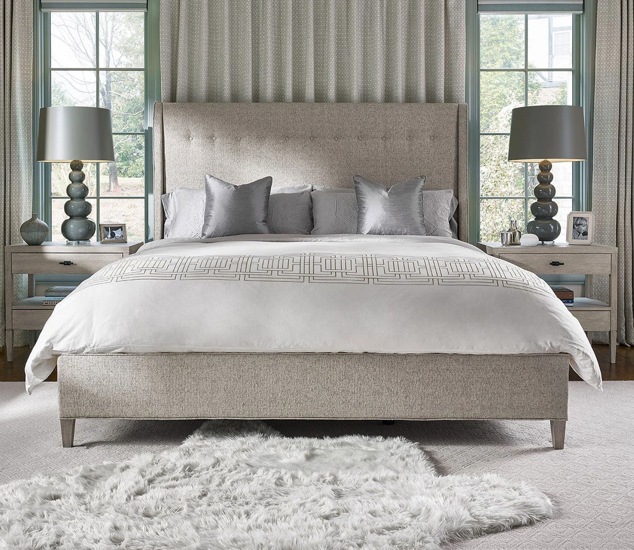 Universal Furniture Midtown Upholstered Bed